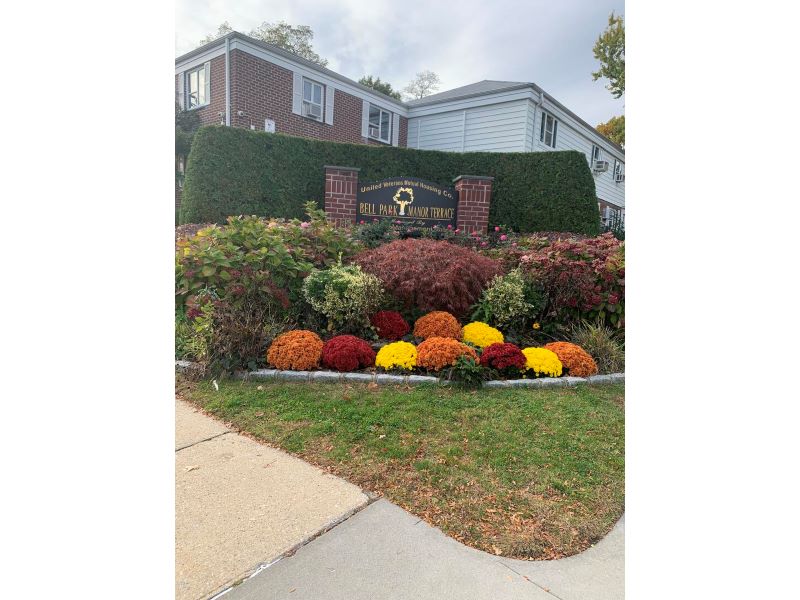 221-37 Manor Road 02, Queens Village, NY 11427 - MLS# 3440546 | CENTURY 21