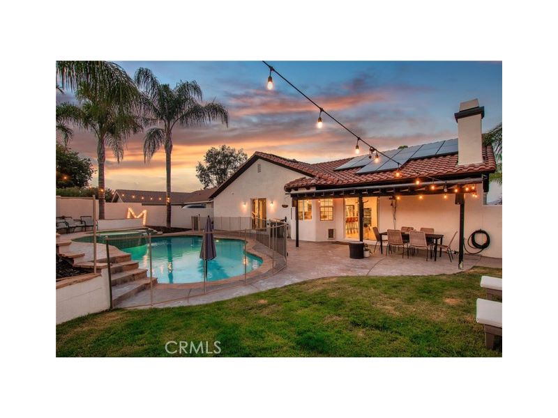 30491 Golden Gate Drive, Canyon Lake, CA 92587 - MLS# SW23151590 ...