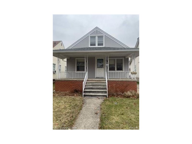 CENTURY 21 Real Estate Property