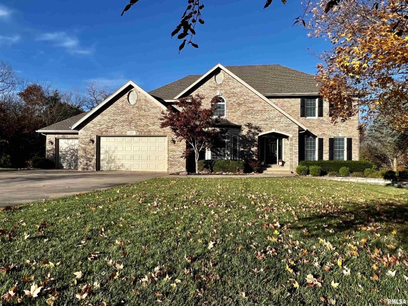 CENTURY 21 Real Estate Property